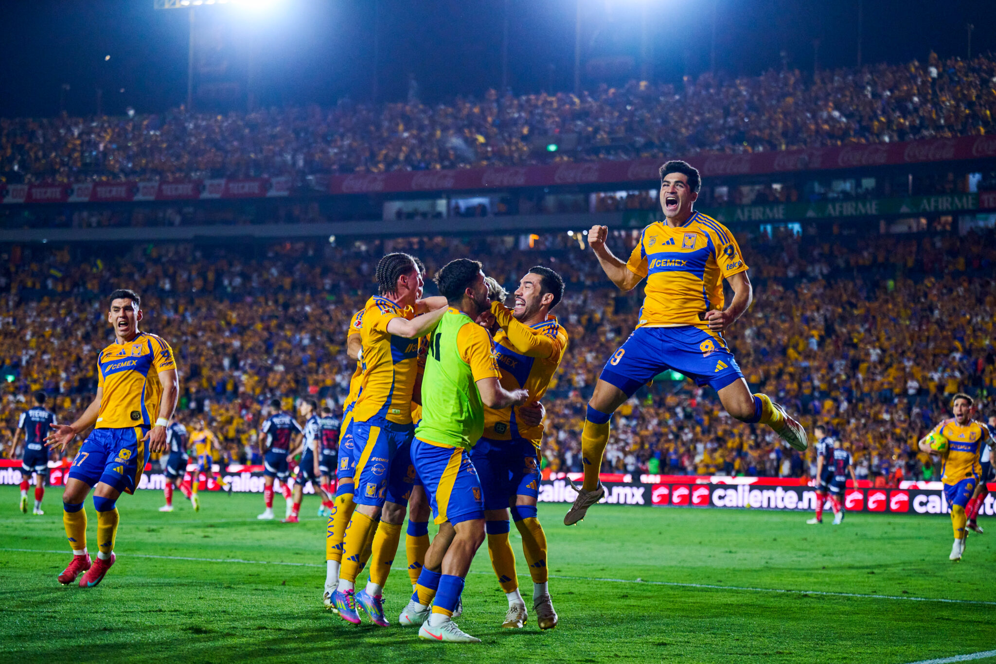 Bienvenido Mega como socio comercial de Tigres - Club Tigres UANL
