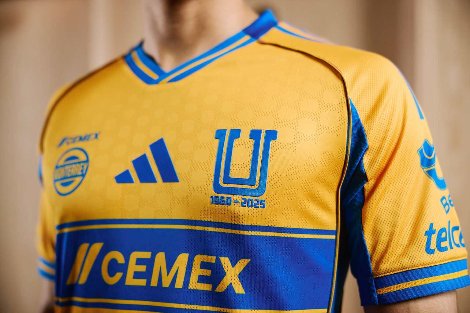 Equipo y afición, juntos en el nuevo jersey de Tigres - Club Tigres UANL